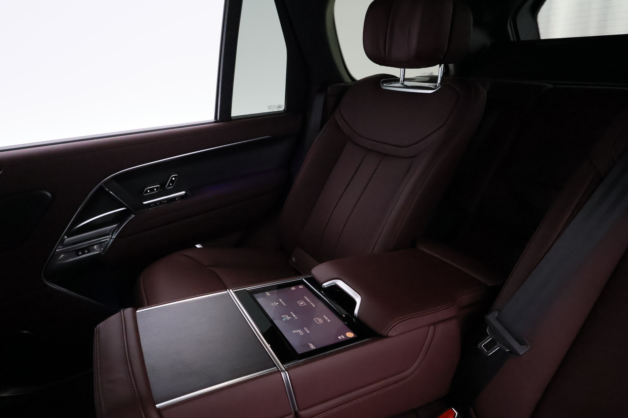 Land Rover Range Rover P460e Plug-in Hybrid Autobiography LWB *Sunset ...