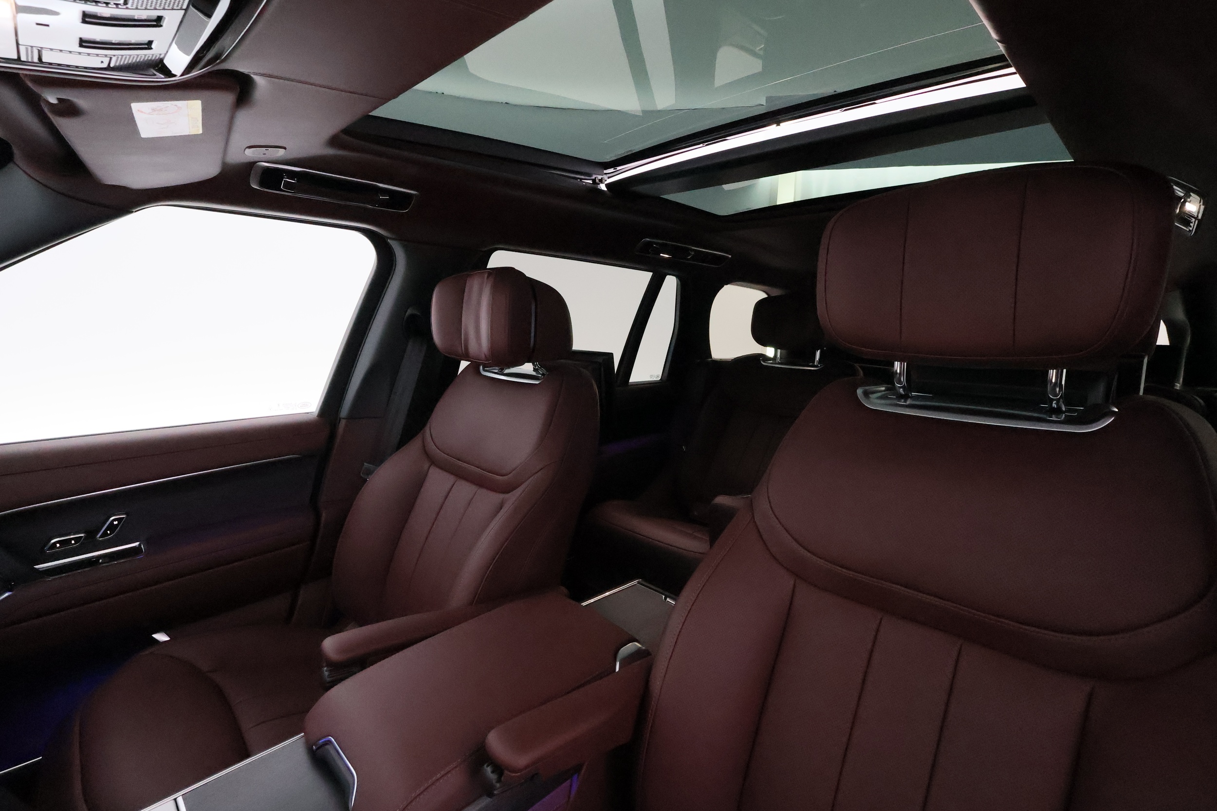 Land Rover Range Rover P460e Plug-in Hybrid Autobiography LWB *Sunset ...